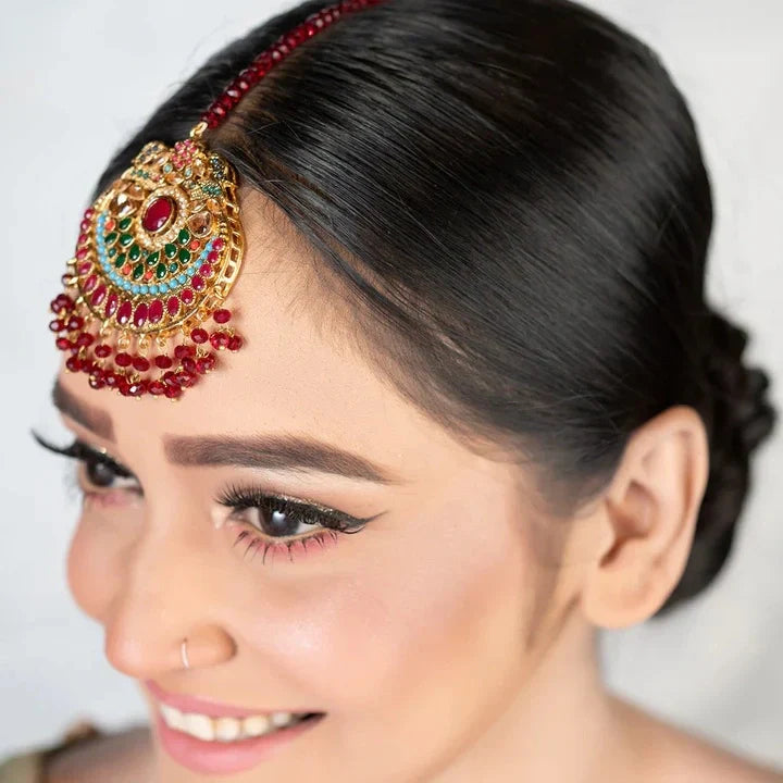 Maang Tika & Jhoomar for Girls | Exclusive Designs Online – Jadeno
