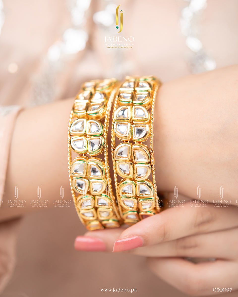 Buy Finest Quality Pure Indian Kundan- Mina Royal Bangles Online in Pakistan | Jadeno Jewellery