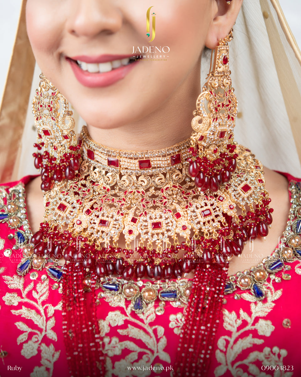 Masha Heavy Casted Bridal Collar Set With Tika Jhumar