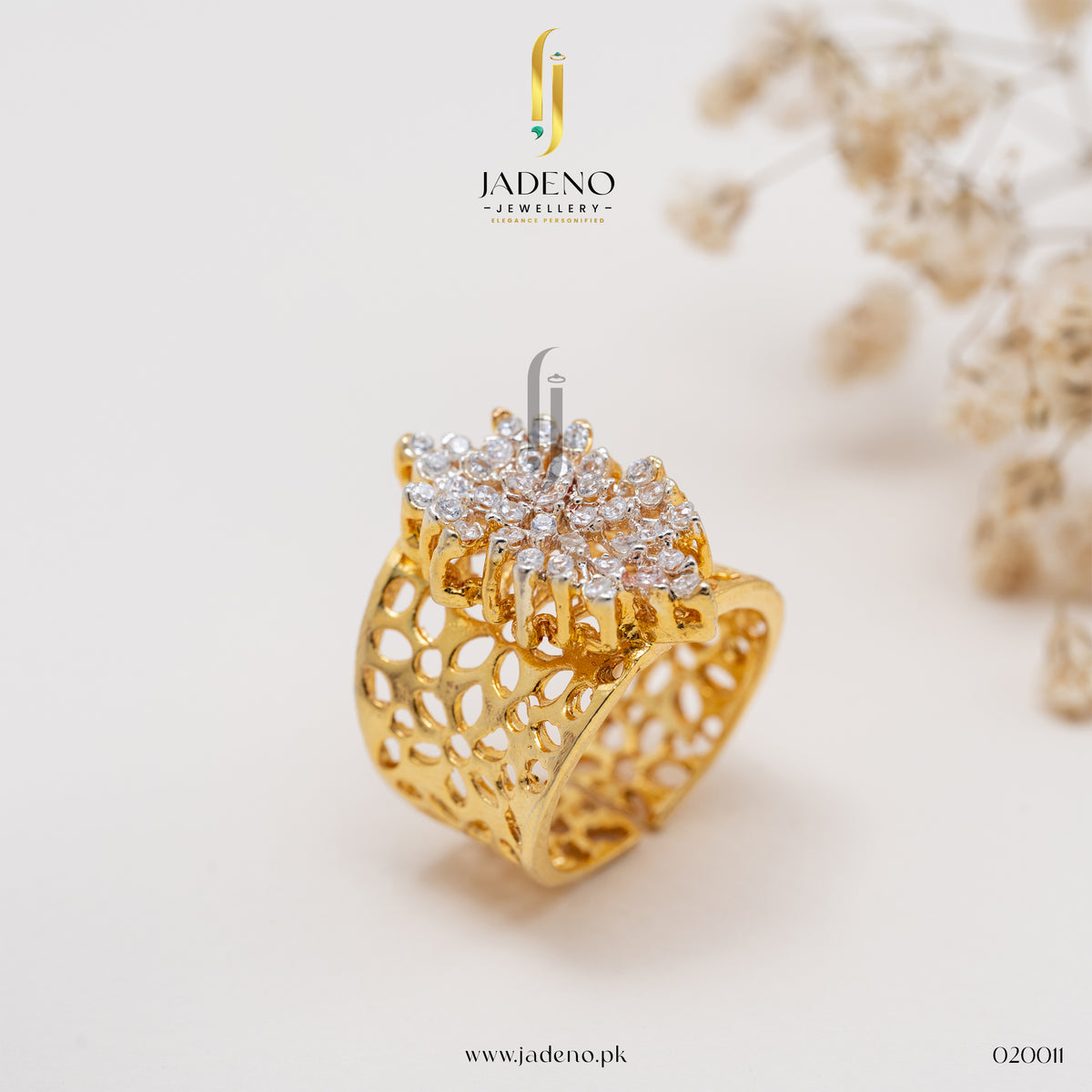 Buy Online Captivating Gold-plated Adjustable Zircon Ring